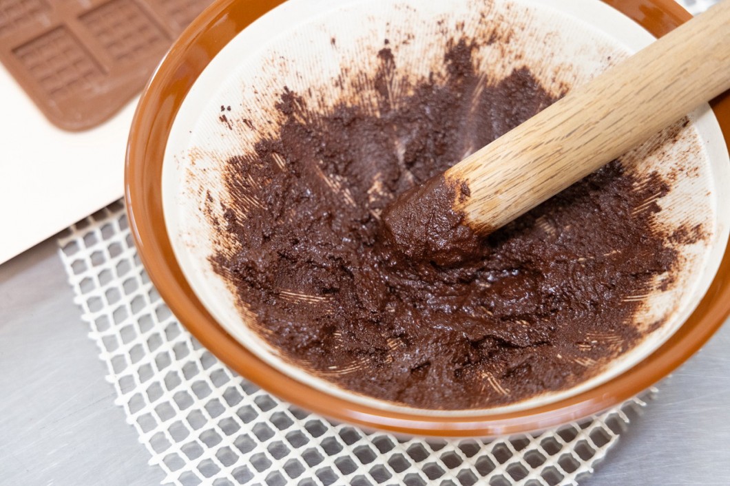 カカオ豆からチョコレートを作ってみた！Coconama Chocolateワークショップ | 野菜ソムリエ Hiro のベジフルポケット